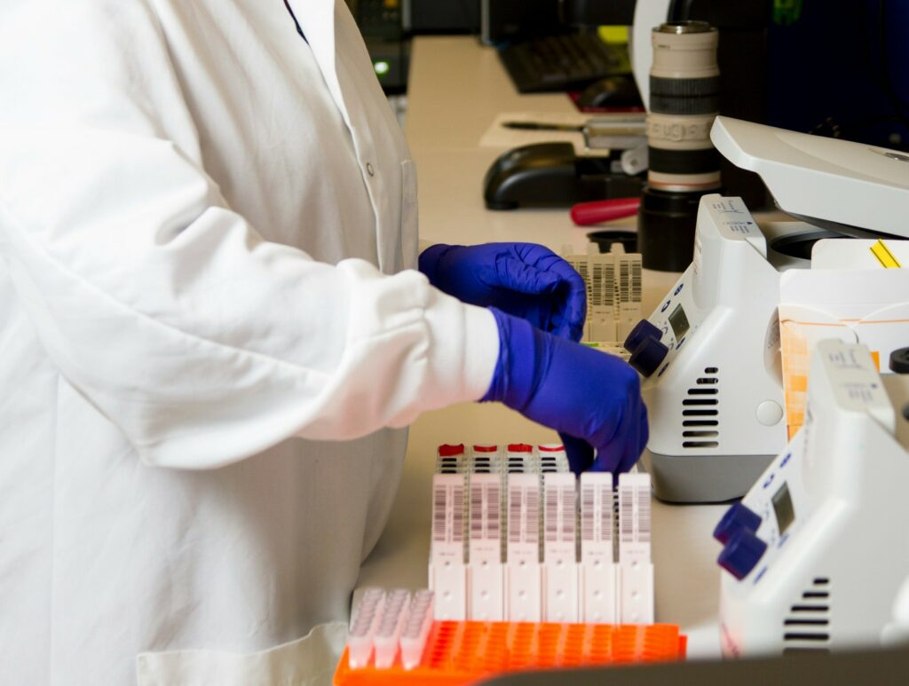 Drug Screening Innovations in Microfluidics Technology - Elveflow